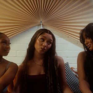 FLO - Losing You - Mega Hits